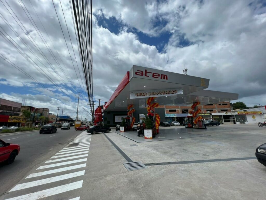 Posto Bons Amigos Grande Circular, com bandeira Atem, inaugura no ...