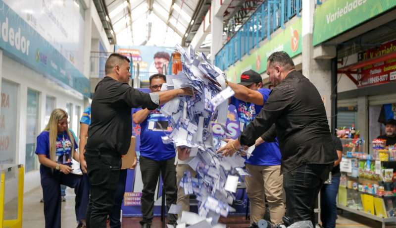 Prefeitura de Manaus realiza sorteio com carro zero quilômetro e outros ...